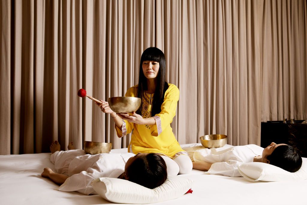Expert Anne Fong-Braillard On The Power Of Reiki And Gong Healing ...
