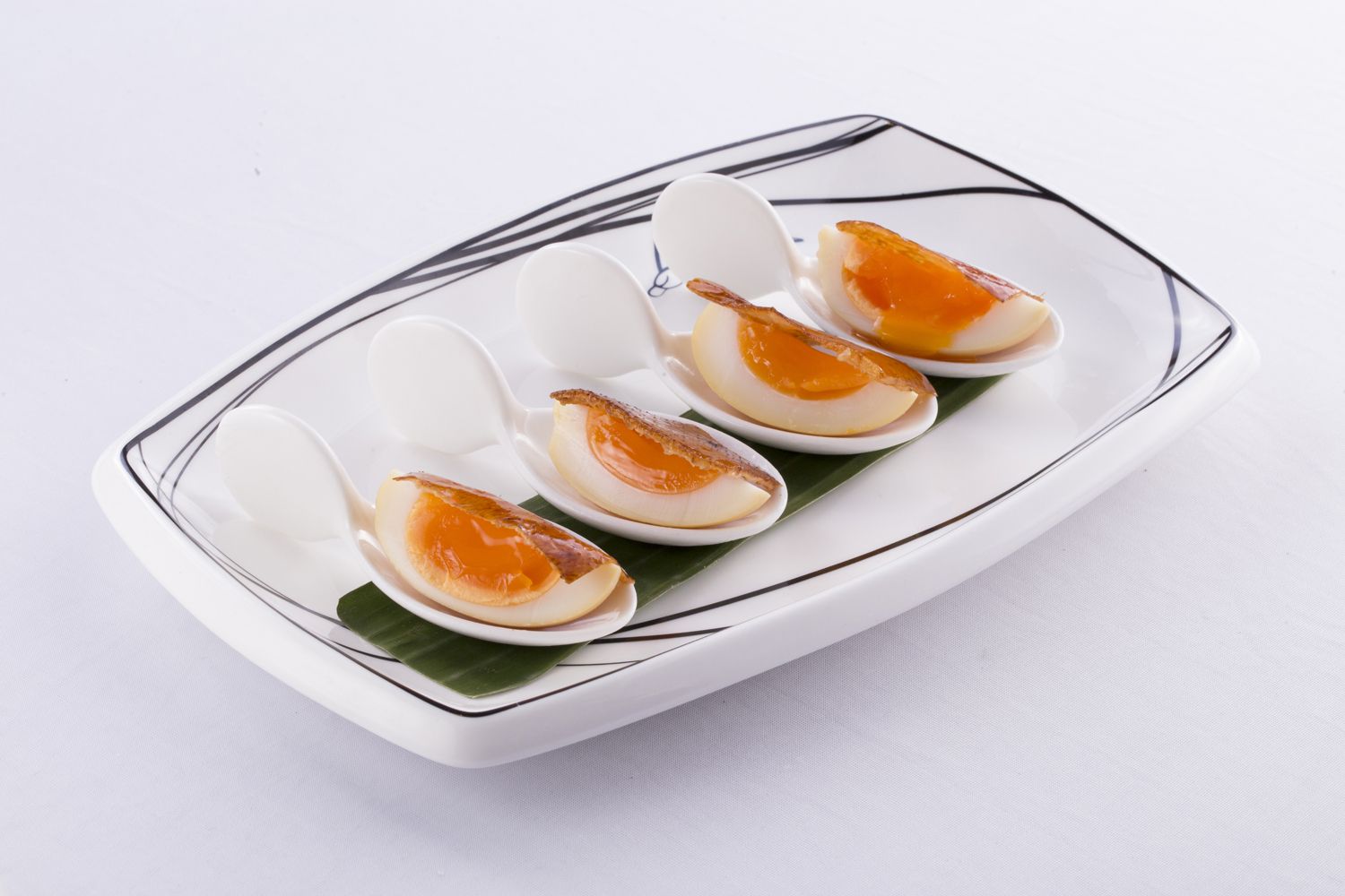 Review: Alvin Leung's Forbidden Duck Offers Fowl Fare With A Twist ...