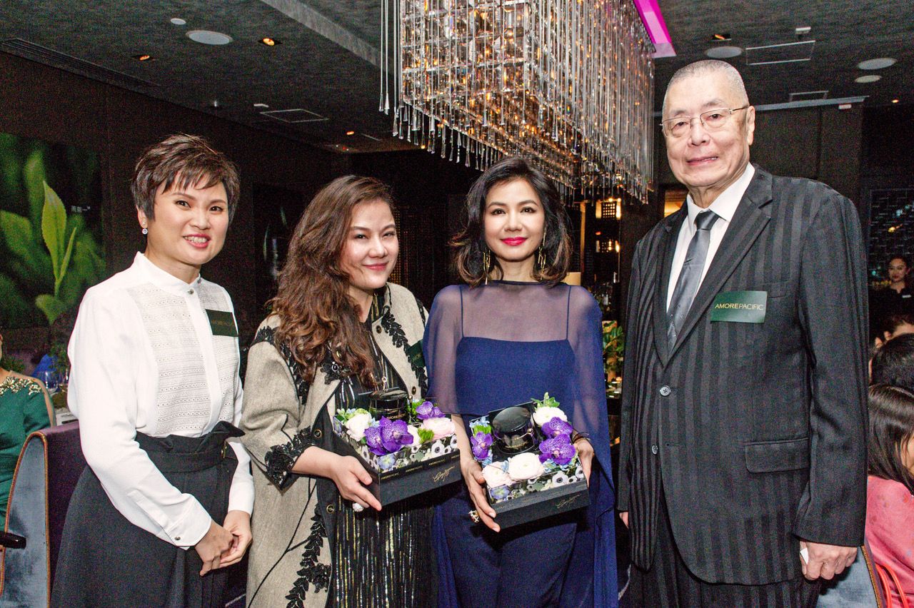 Amorepacific Celebrates Its New Store Grand Opening at Mandarin ...