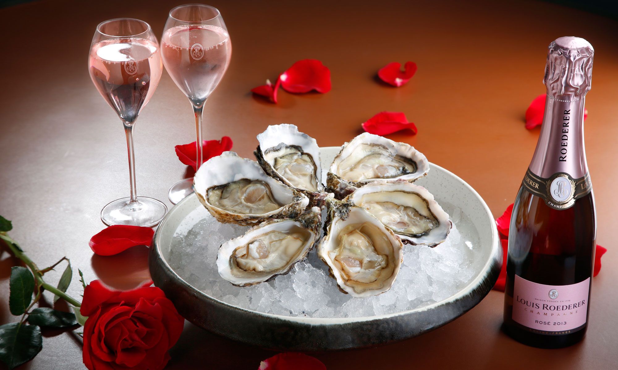 Romantic Valentine’s Evening At Cruise Rooftop Restaurant And Bar ...