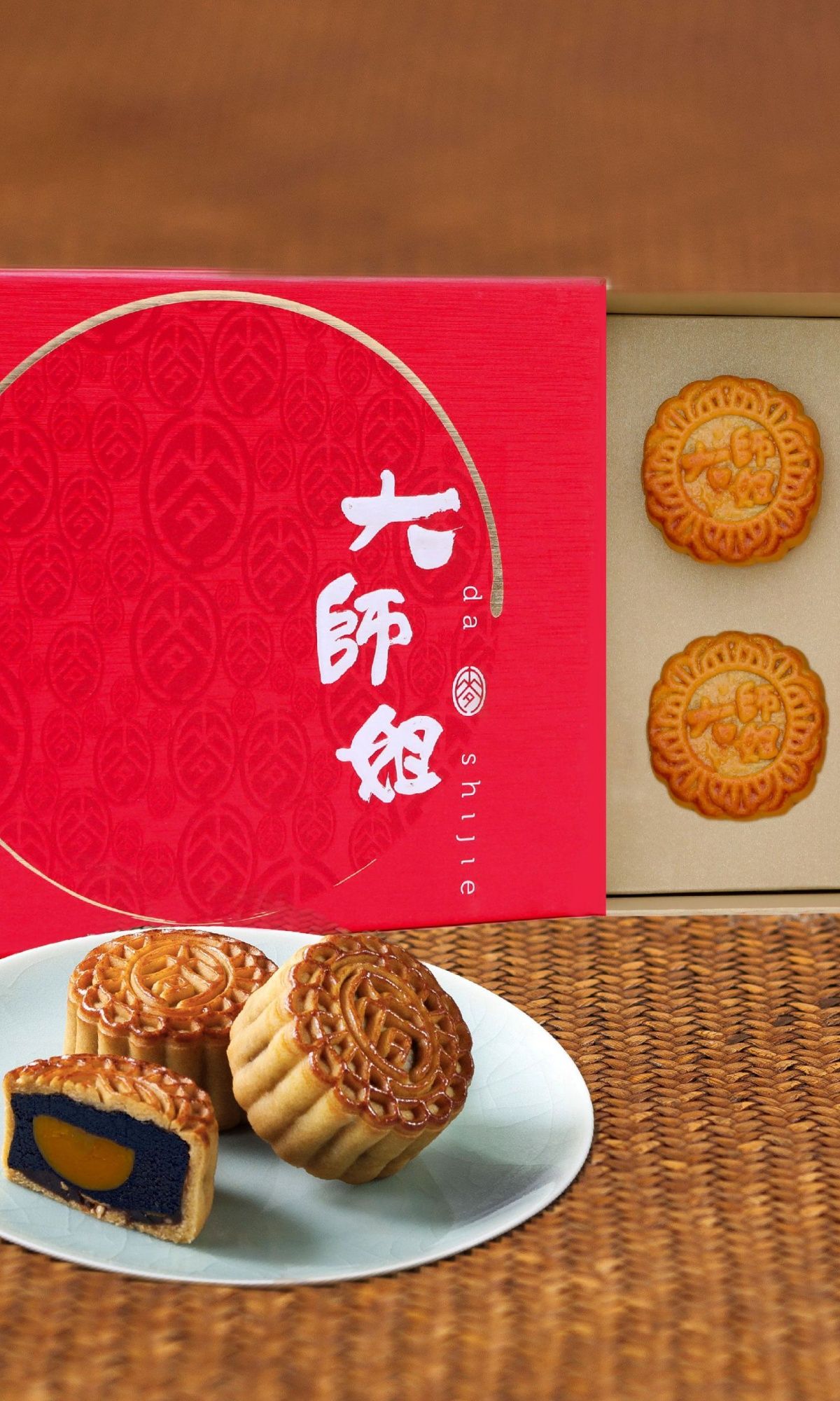 Inside Hong Kong’s Mid-Autumn Mooncake Obsession | Tatler Asia