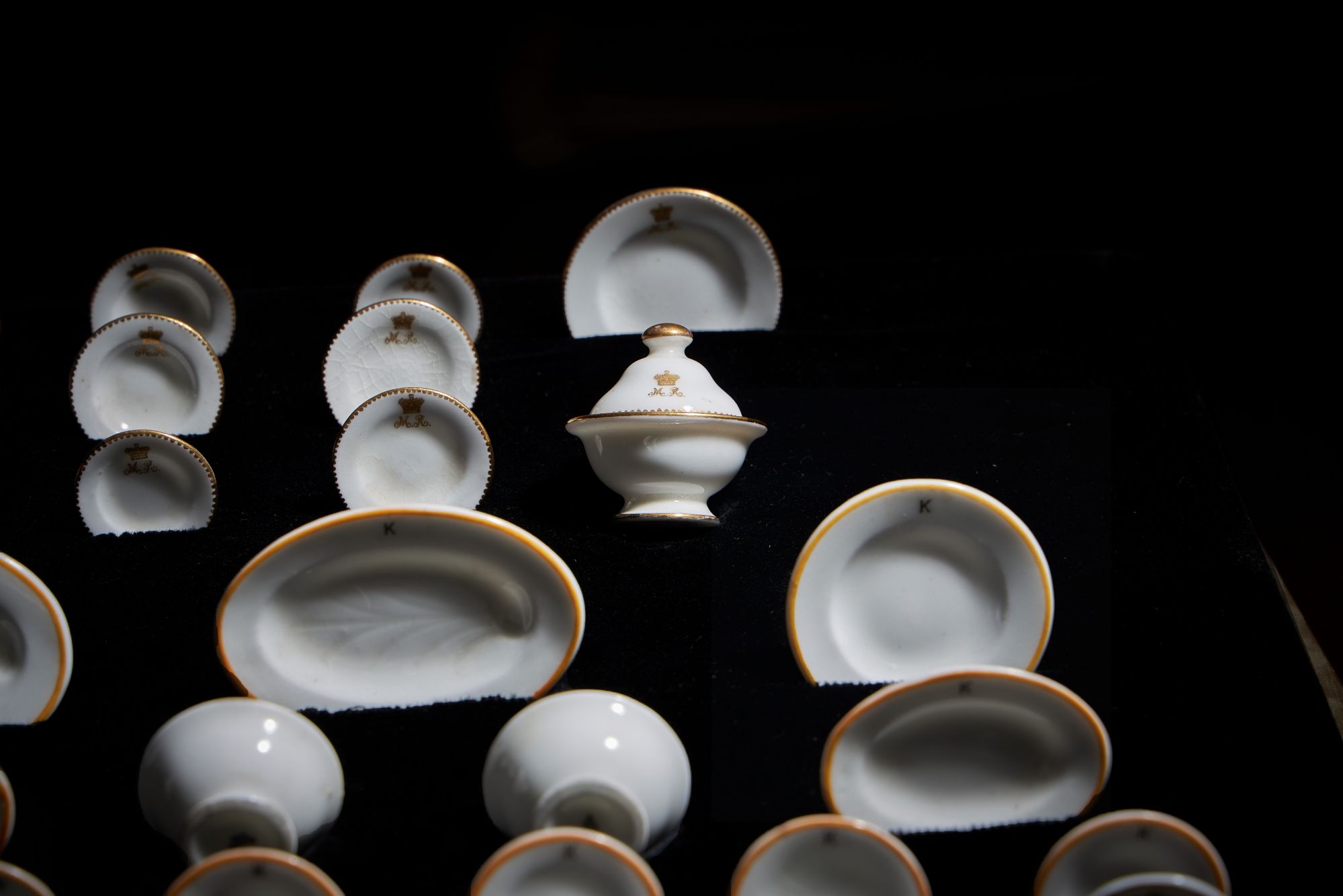 Sotheby's Thomas Goode & Co. Auction Offers Luxury Tableware For The ...