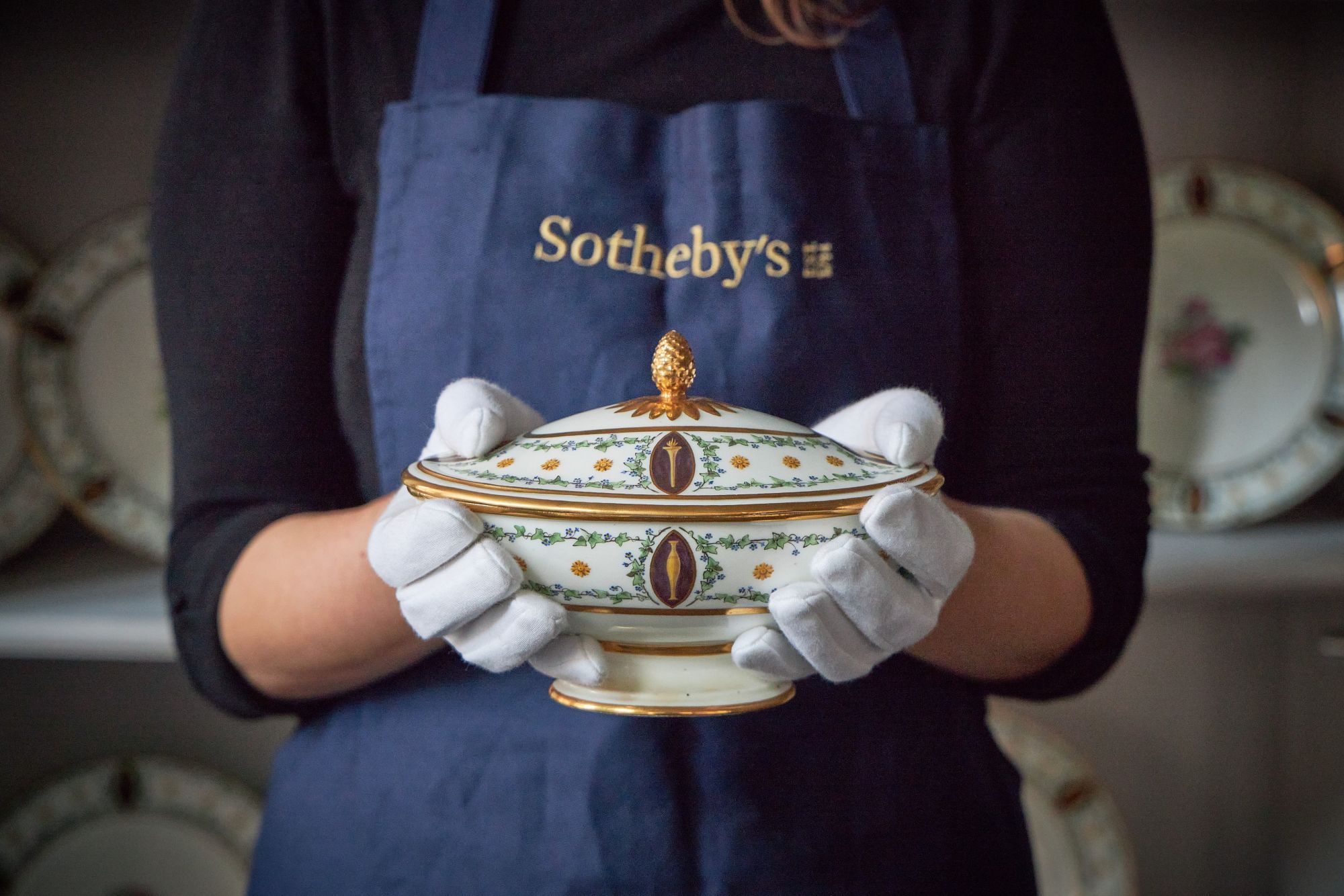 Sotheby's Thomas Goode & Co. Auction Offers Luxury Tableware For The ...