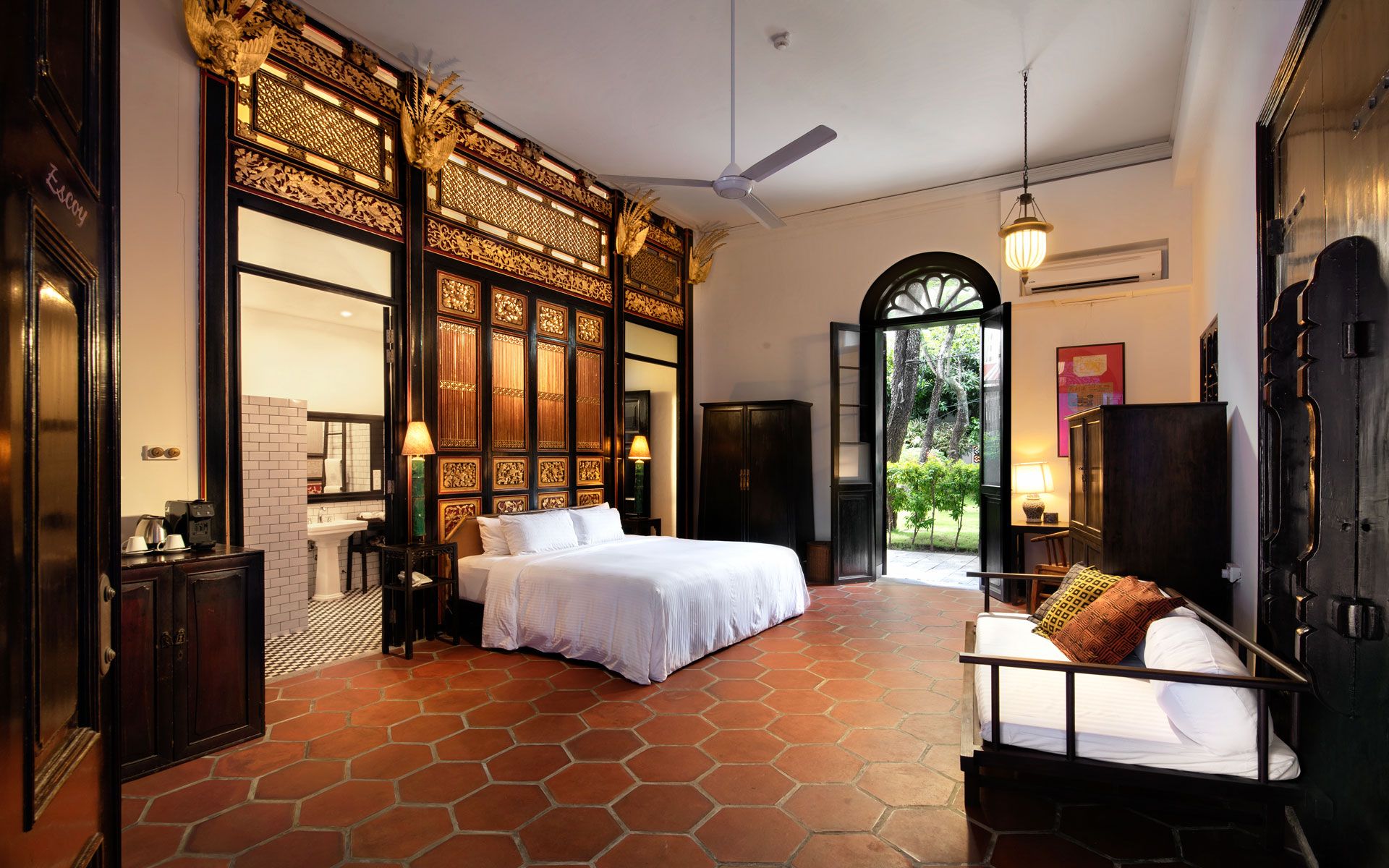 Live Like A Crazy Rich Asian At The Cheong Fatt Tze Mansion In Penang ...