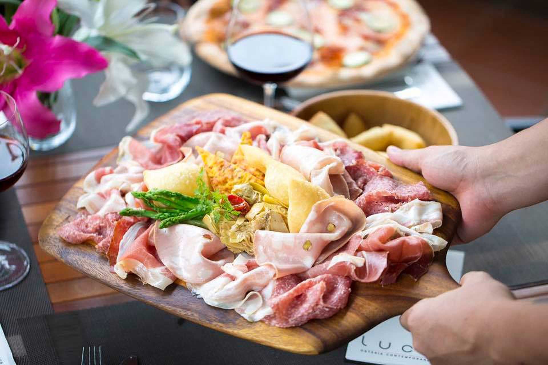 7 Pork Restaurants In Klang Valley That Won't Boar Your Taste Buds ...