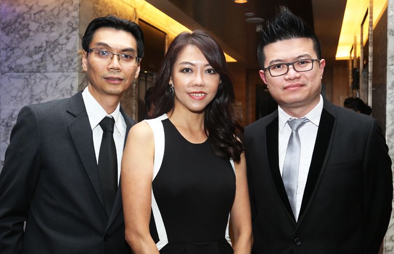 The American Express Platinum Charge Card celebrates 18 years in ...