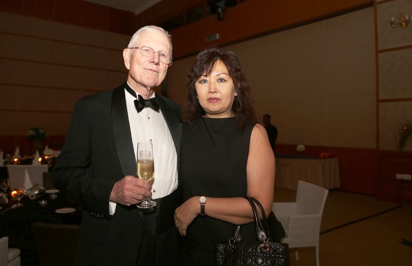 Ed and Jun Flint's 30th wedding anniversary 'Putting on the Ritz ...