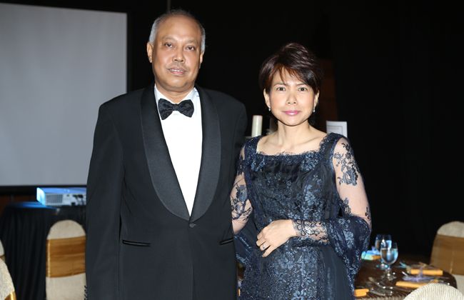 Dato' Abdul and Zainab Rahim celebrate 50th wedding anniversary ...