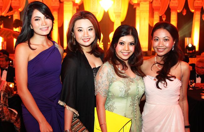 Hafez M Hashim and Liyana Taff toast to love and marriage | Tatler Asia