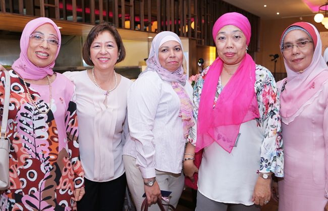 Stronger in pink with Estée Lauder Malaysia and Petronas | Tatler Asia