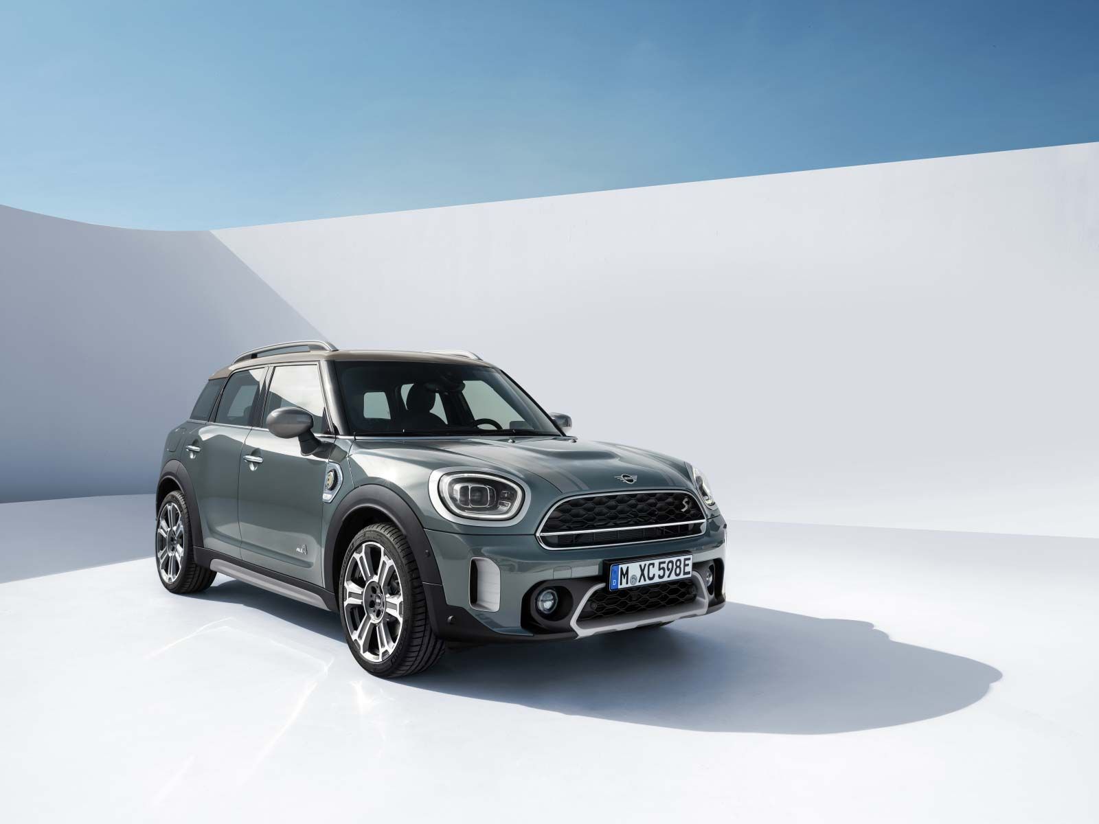 5 Things You Need To Know About The 2021 Mini Countryman | Tatler Asia