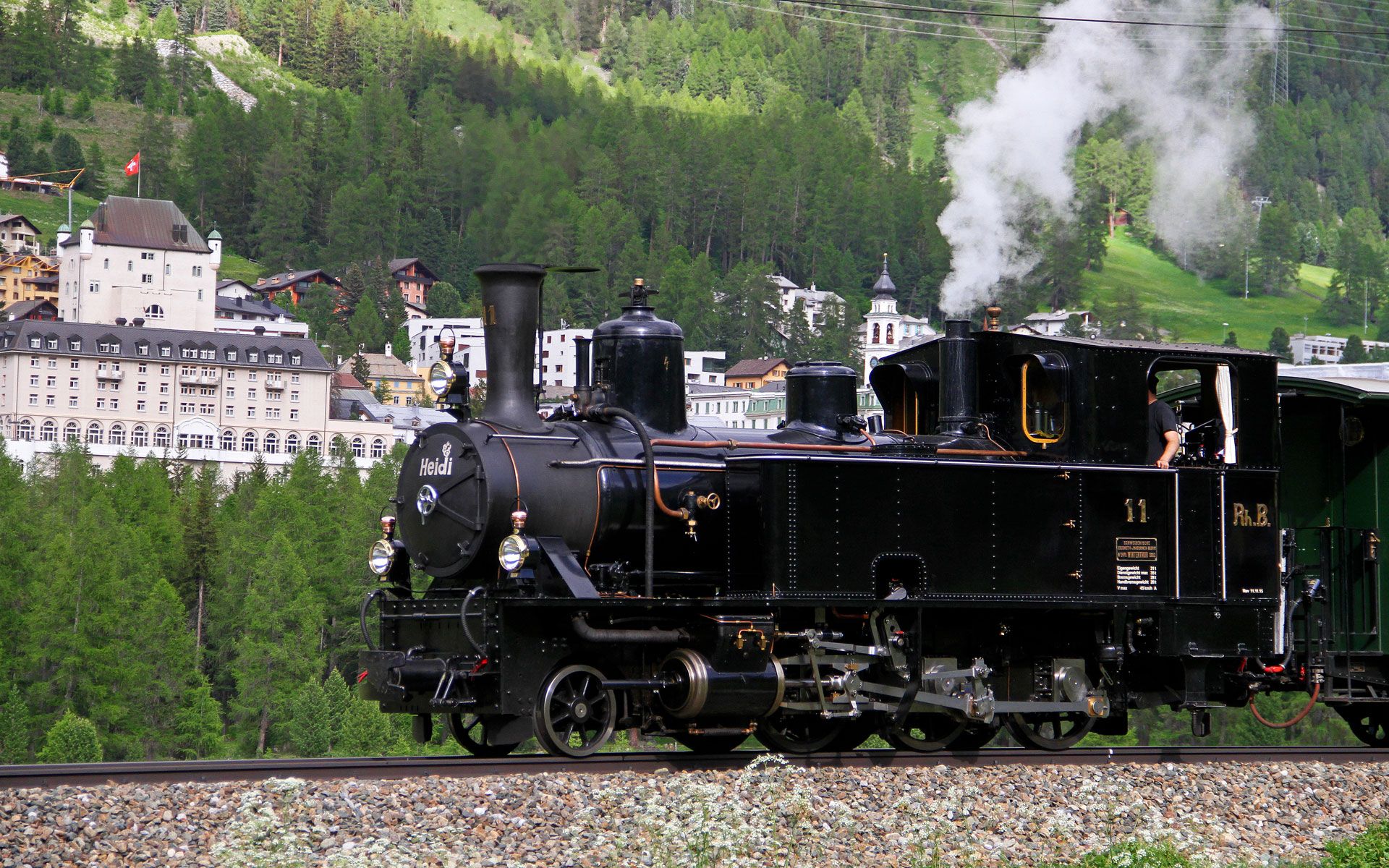 8 Spectacular Routes To See On A Grand Train Tour Of Switzerland ...