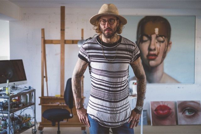 Mike Dargas: The Hyperrealist Oil Painter Discovered On Instagram ...