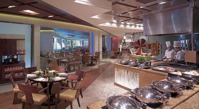 360-degree Dining Experience at Circles Event Café | Tatler Asia