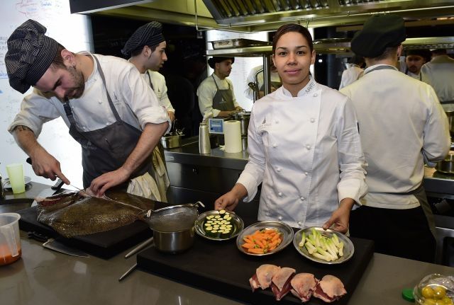 Dominican immigrant goes from dishwasher to Michelin-starred chef ...