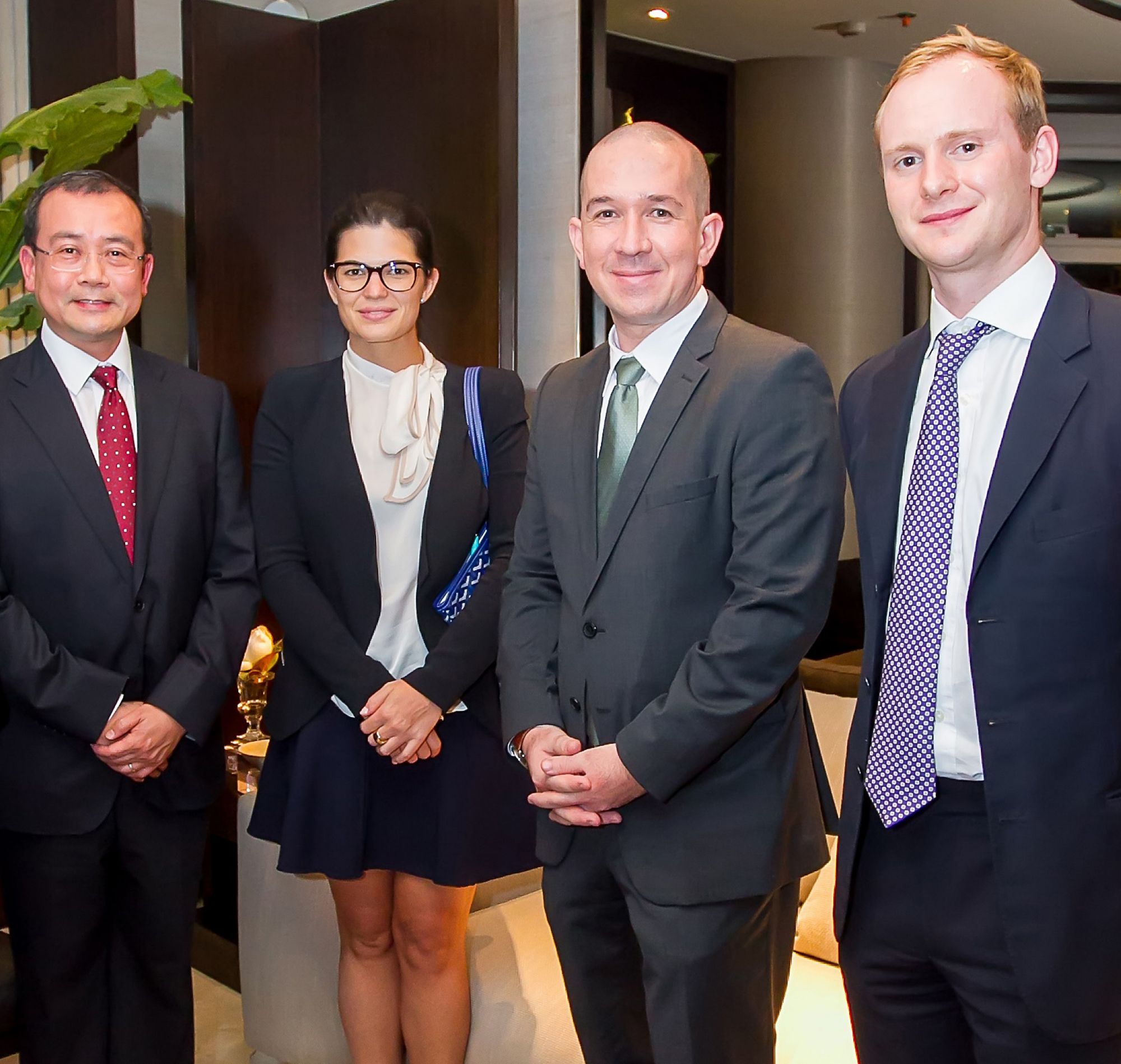 The Unveiling of Two Roxas Triangle's Luxe Show Flat | Tatler Asia