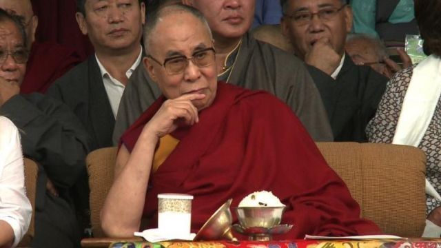 The Dalai Lama and Desmond Tutu to co-write book | Tatler Asia