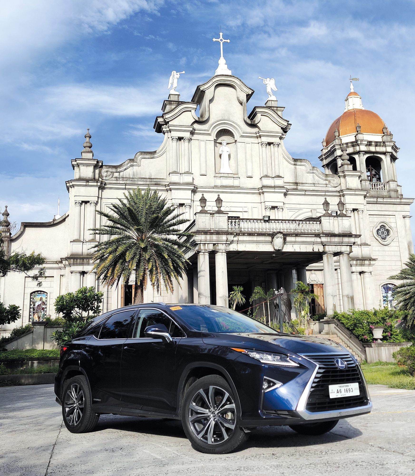 Fifty Shades of Green: The Lexus RX 450h Is For The Opulent And The Eco ...
