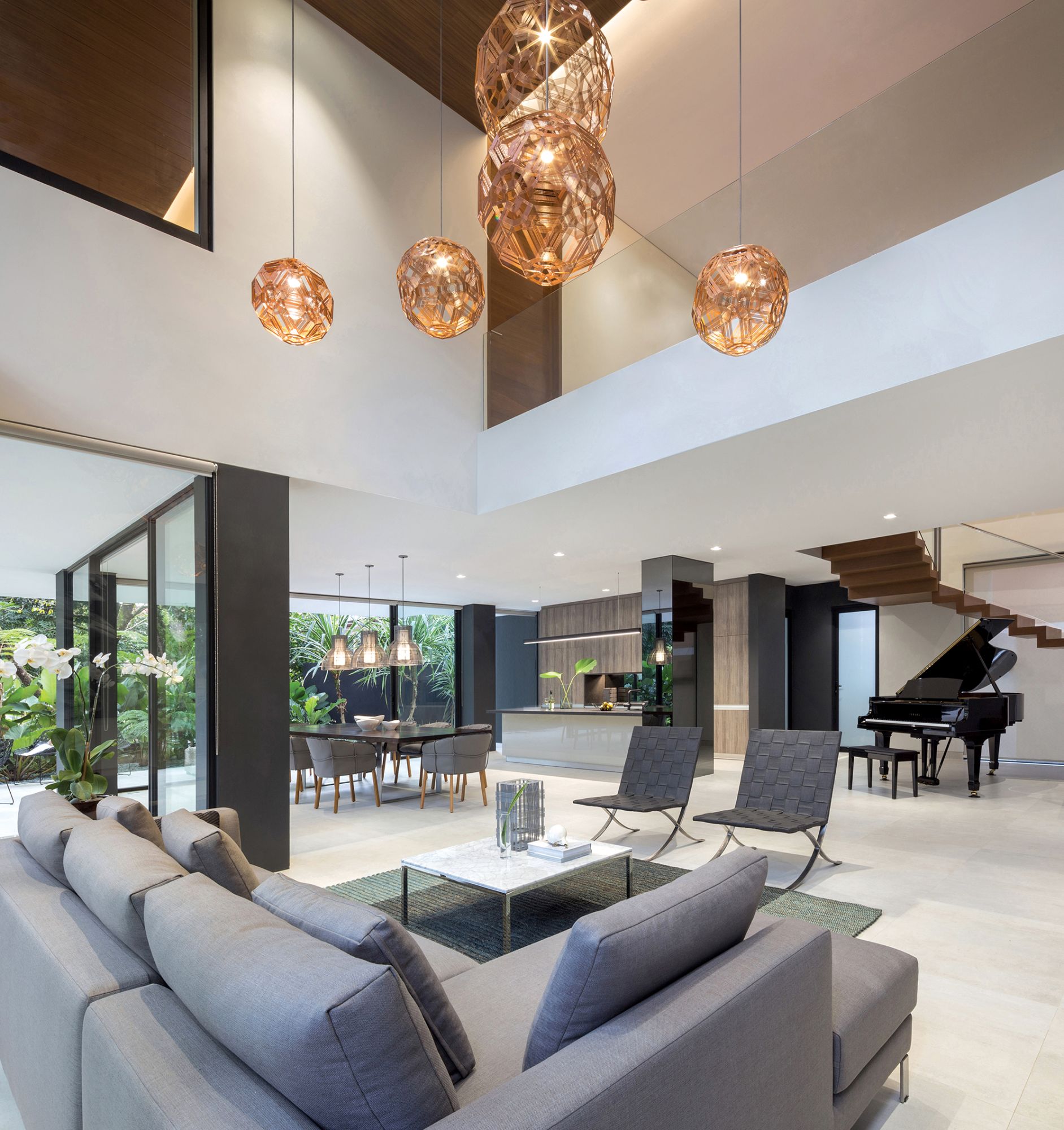 Home Tour: How Budji+Royal Architecture+Design Maximised This House's ...