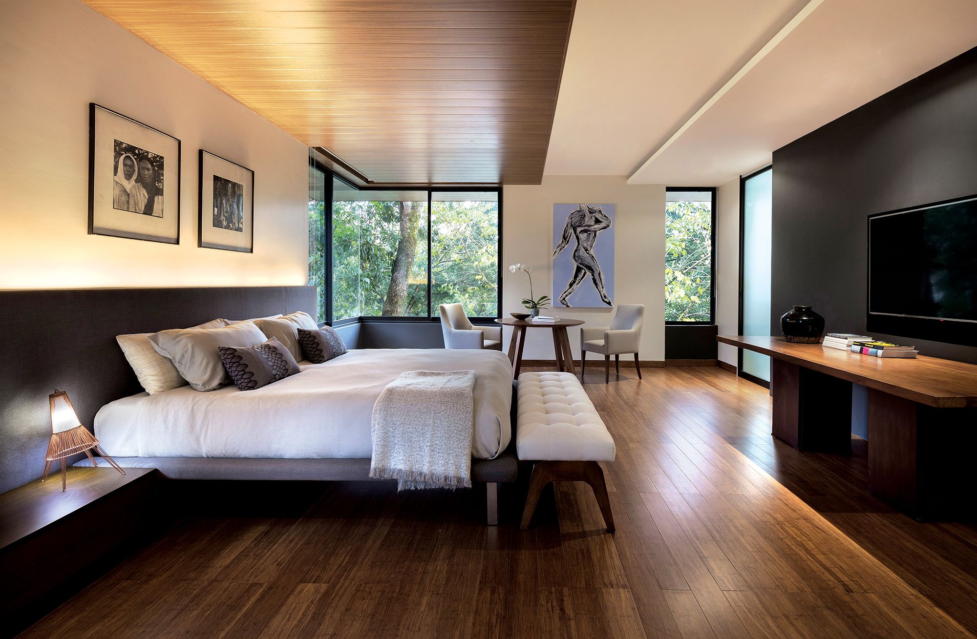 Home Tour: How Budji+Royal Architecture+Design Maximised This House's ...