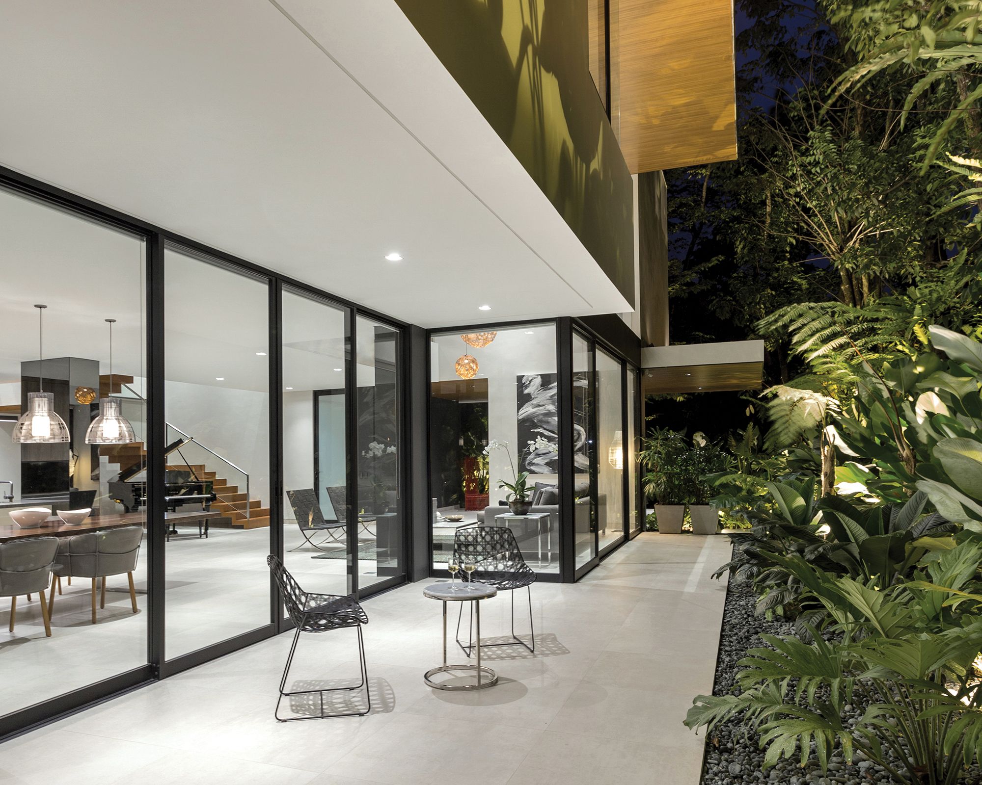 Home Tour: How Budji+Royal Architecture+Design Maximised This House's ...