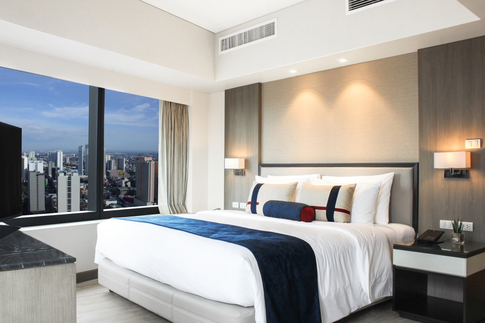 Seda Makati Officially Opens: Staycation, Anyone? | Tatler Asia