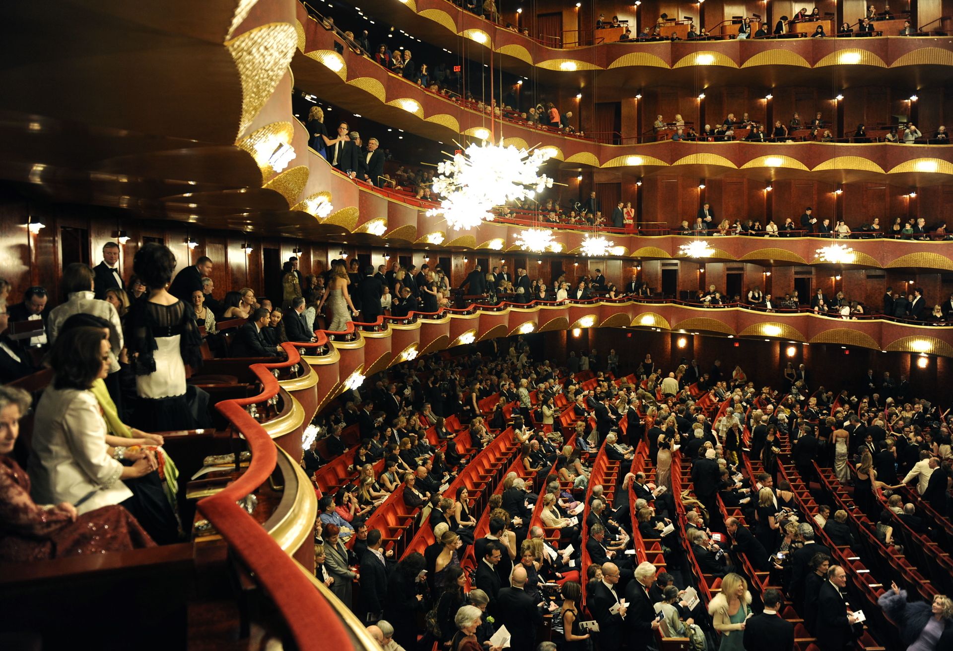The Metropolitan Opera In New York Is Now Streaming Free Performances ...