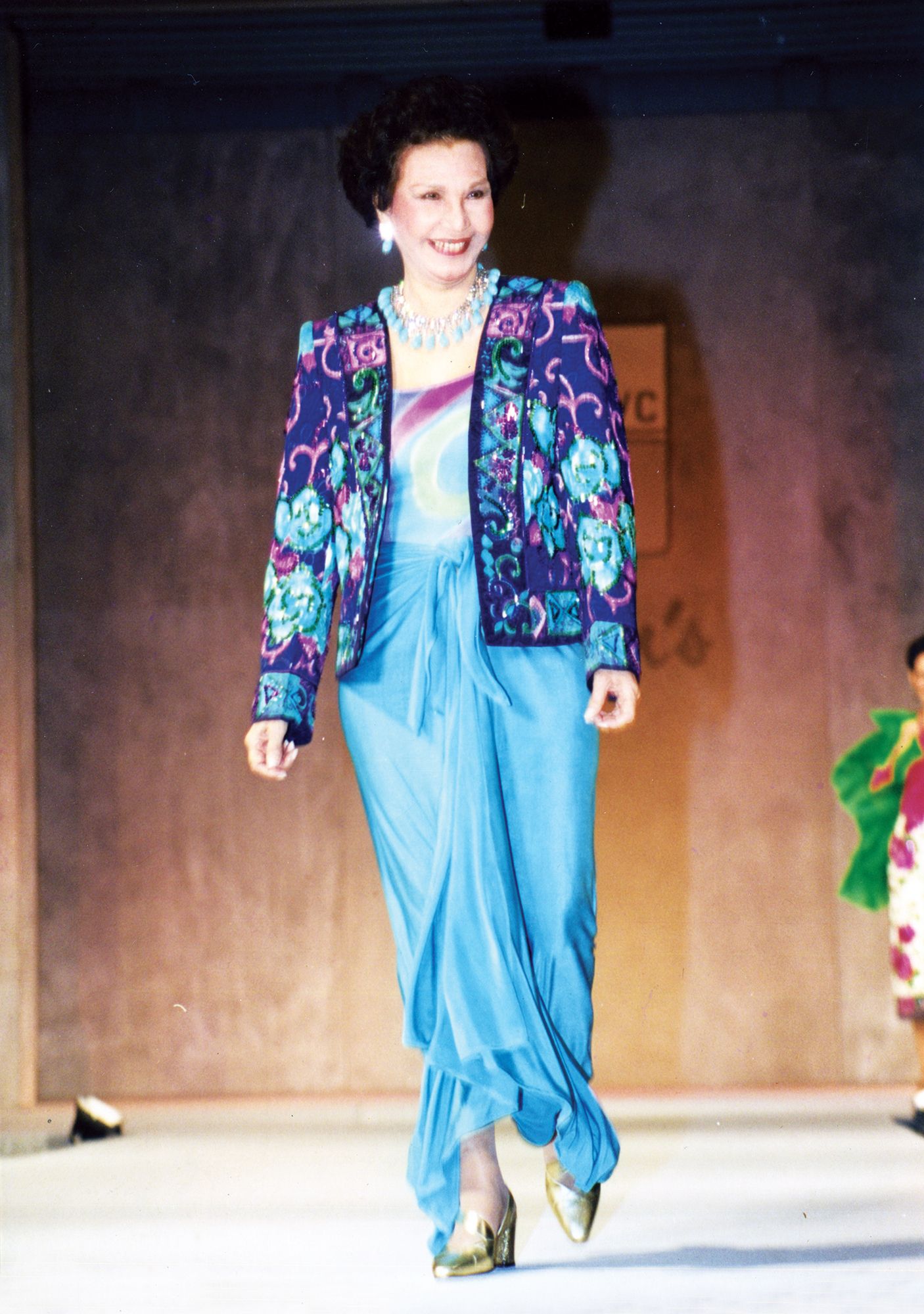 Mary Prieto: The Quintessential Society Lady of the Philippines ...