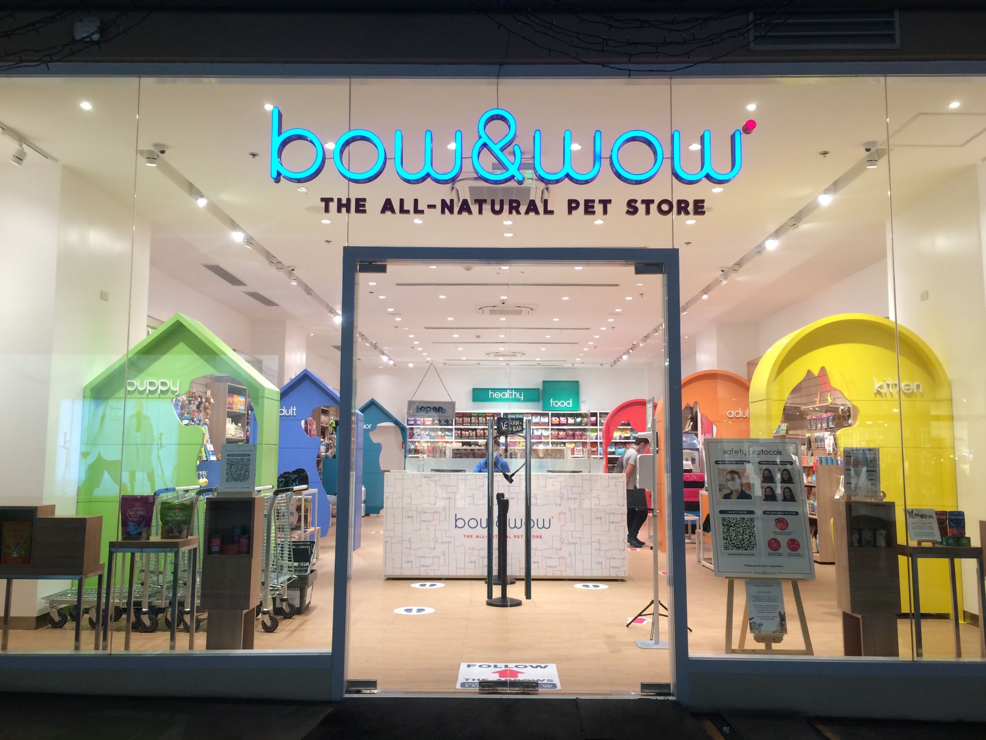 Pet-Friendly Destination: Ayala Malls Wins Award on World Animal Day ...