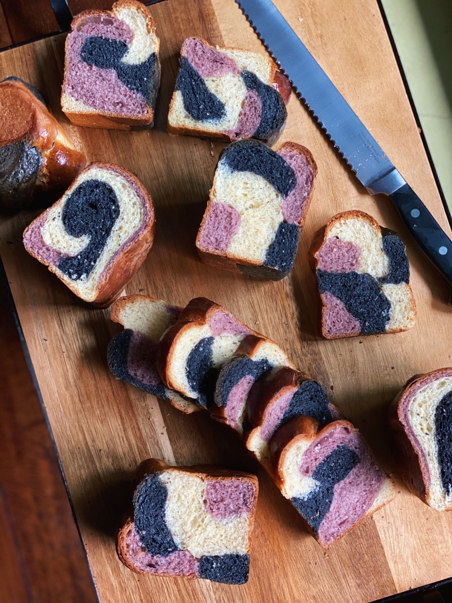 Bedroom Bakeshop: Find Out How Chef Ellie Estrada Of Hello Stranger ...