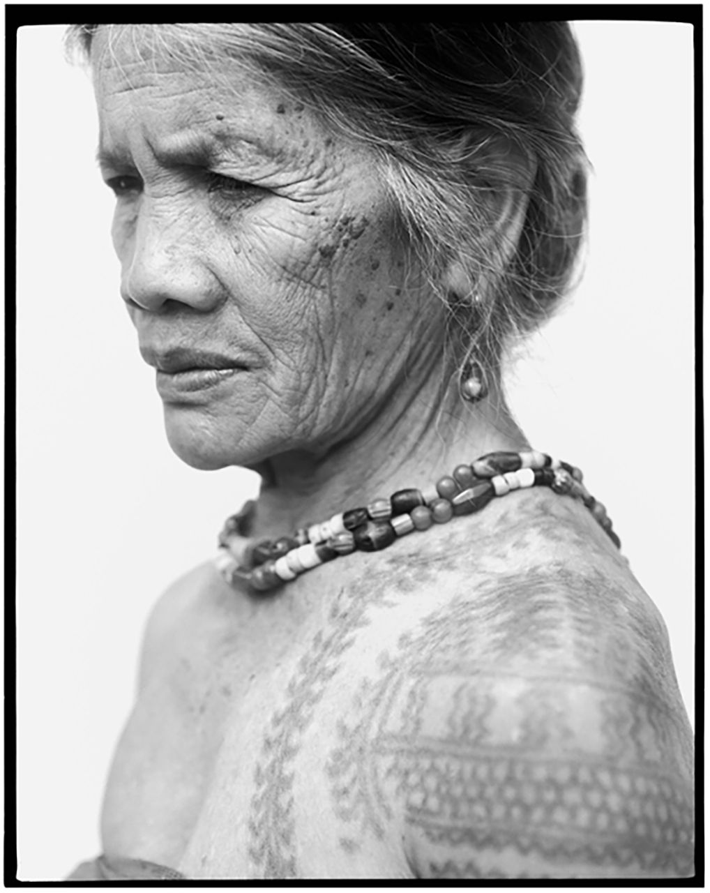 The Last Tattooed Women of Kalinga—Jake Versoza On His World-Renowned ...