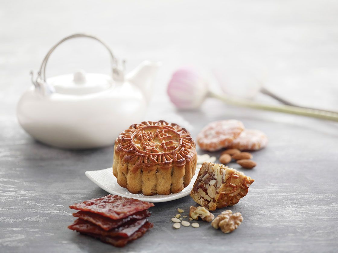 The Art Of Pairing Traditional Mooncakes With Teas | Tatler Asia
