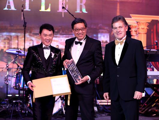 Singapore Tatler Ball 2014: The Awards | Tatler Asia