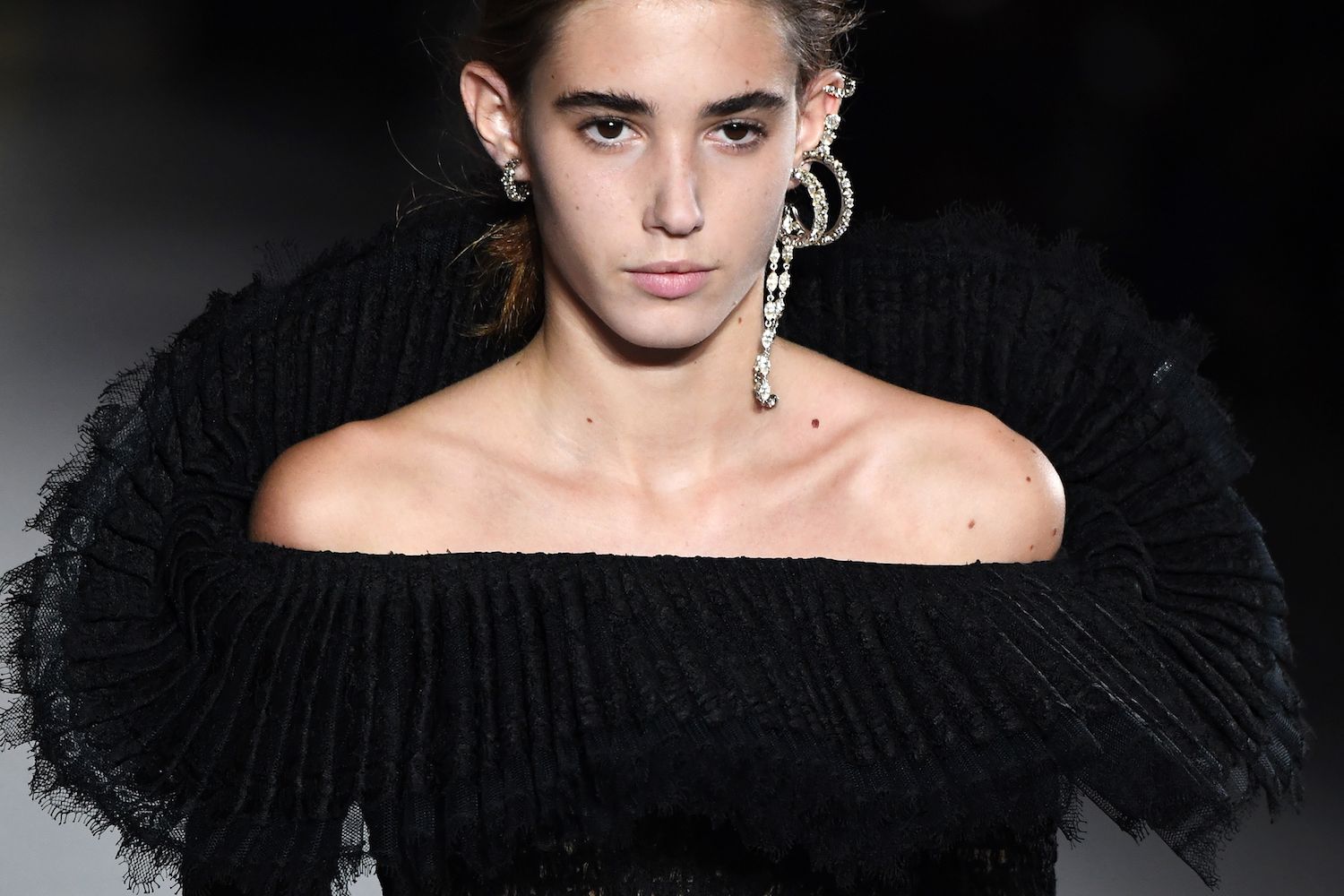 What Exactly Is 'French Girl' Beauty? And Why You Should Try It ...