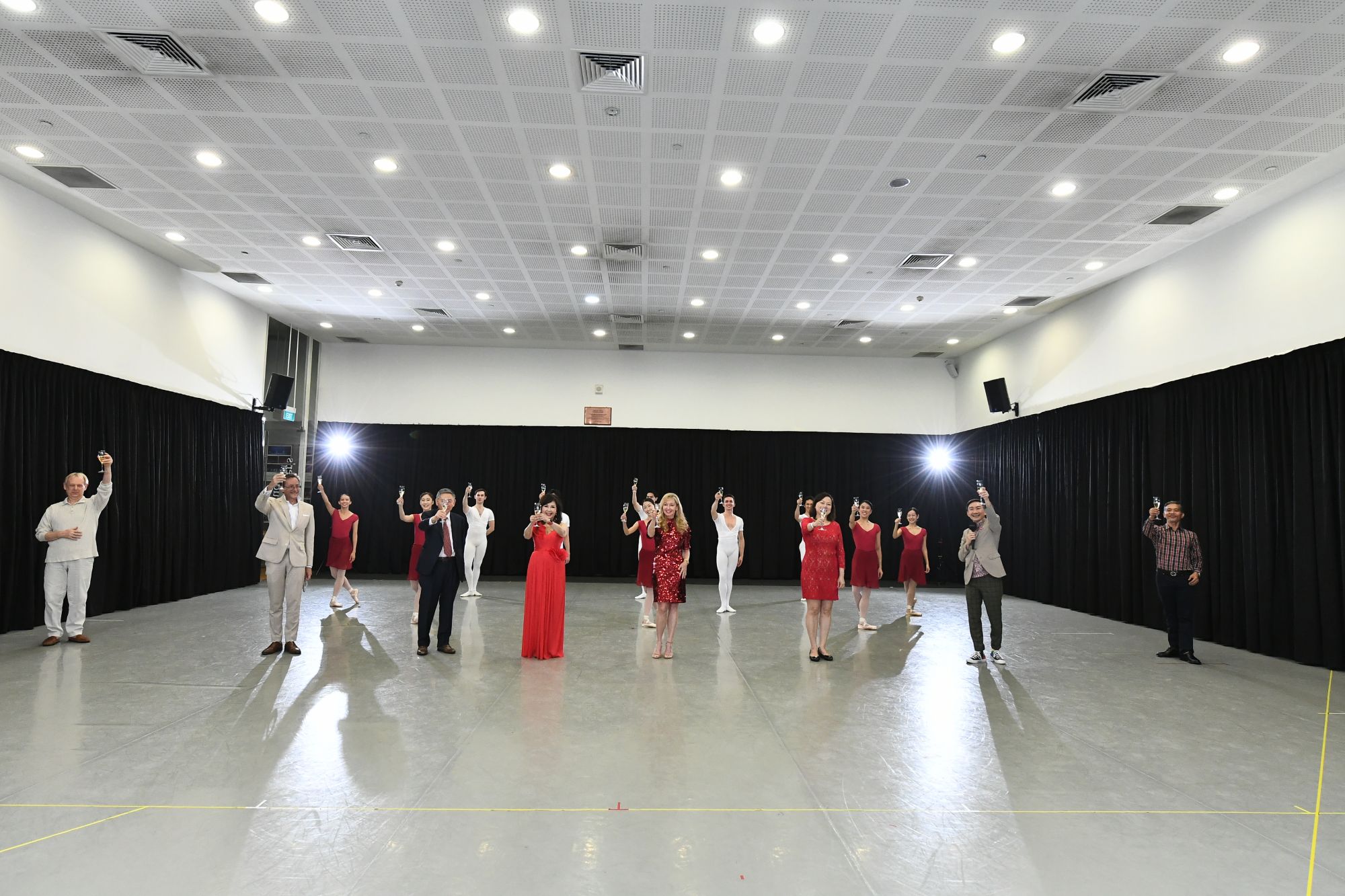 Dance Patrons Come Together For Singapore Dance Theatre’s Virtual ...