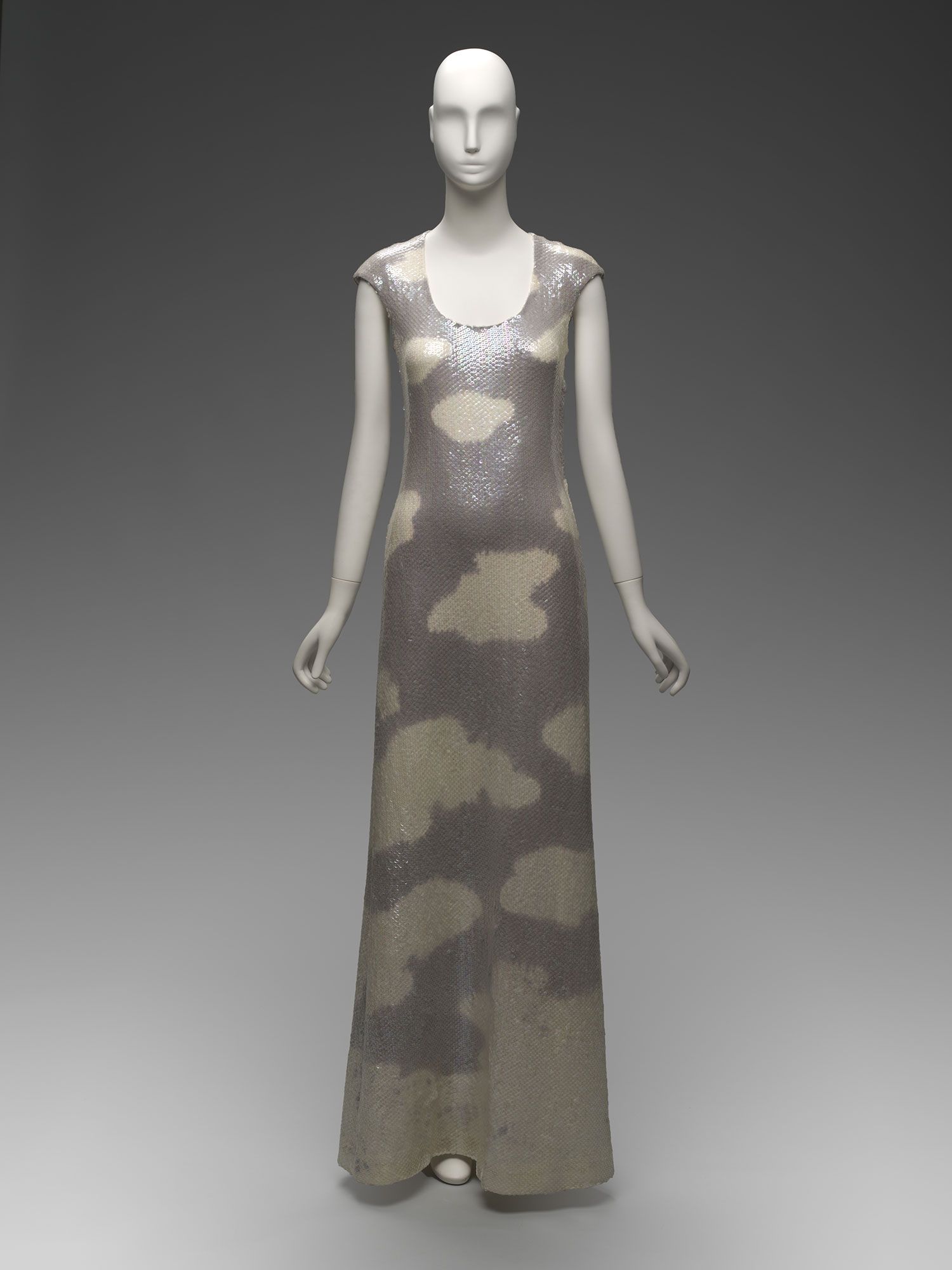 Halston: 7 Times The Designer Was A Huge Influence On The Fall-Winter ...