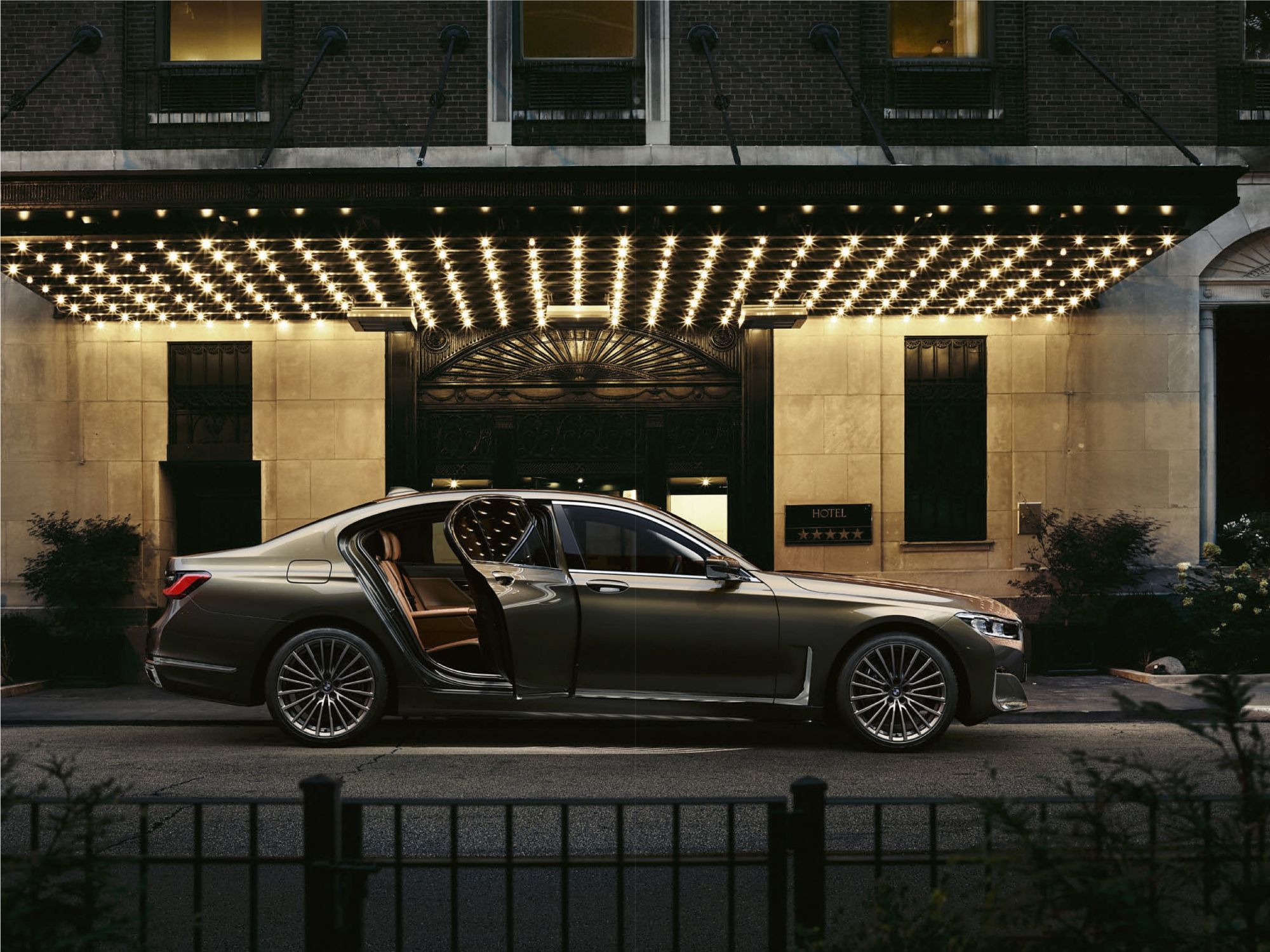 完美定調頂級豪華 全新BMW 7系列為Tatler Ball 2019增添風采 | Tatler Asia