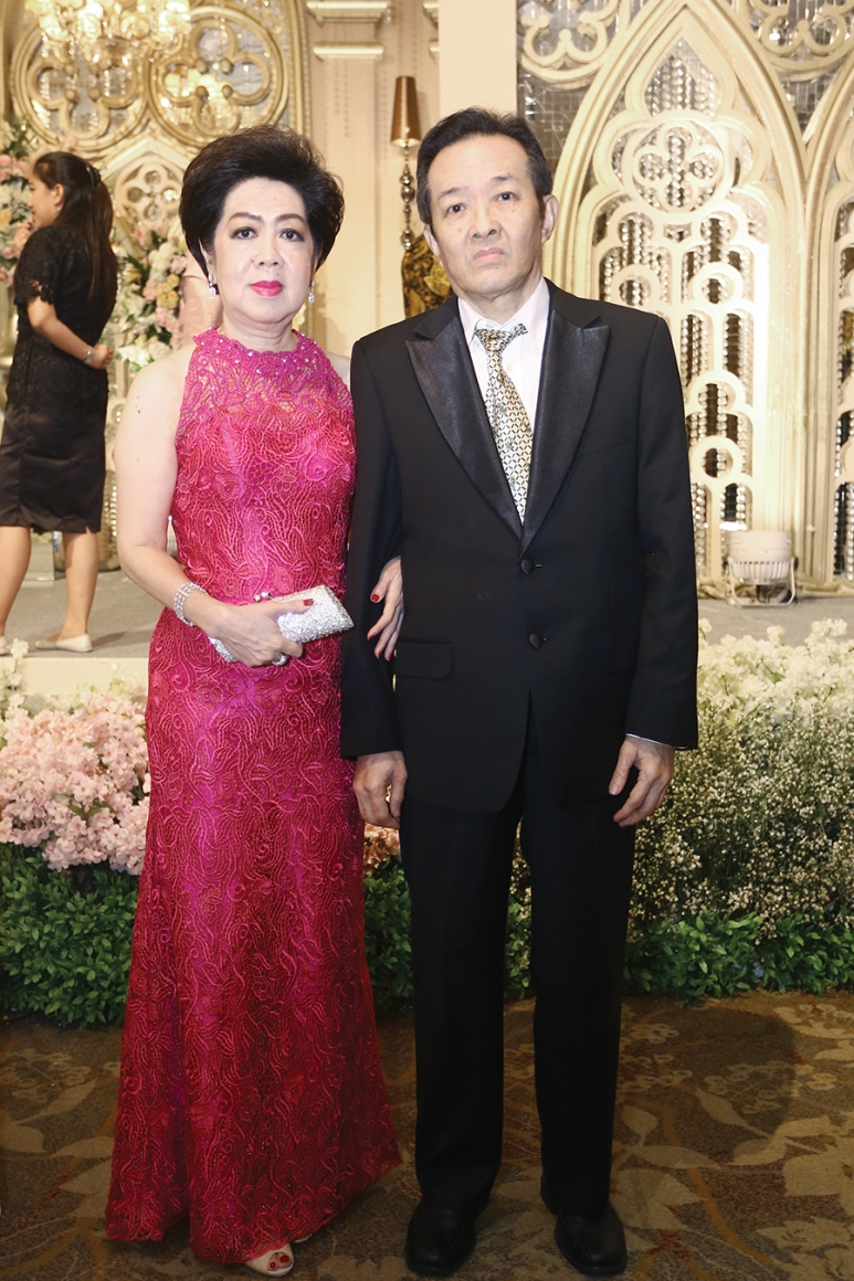 Photos: Steven Sutanto and Stefanie Kosasih's Wedding Celebration ...