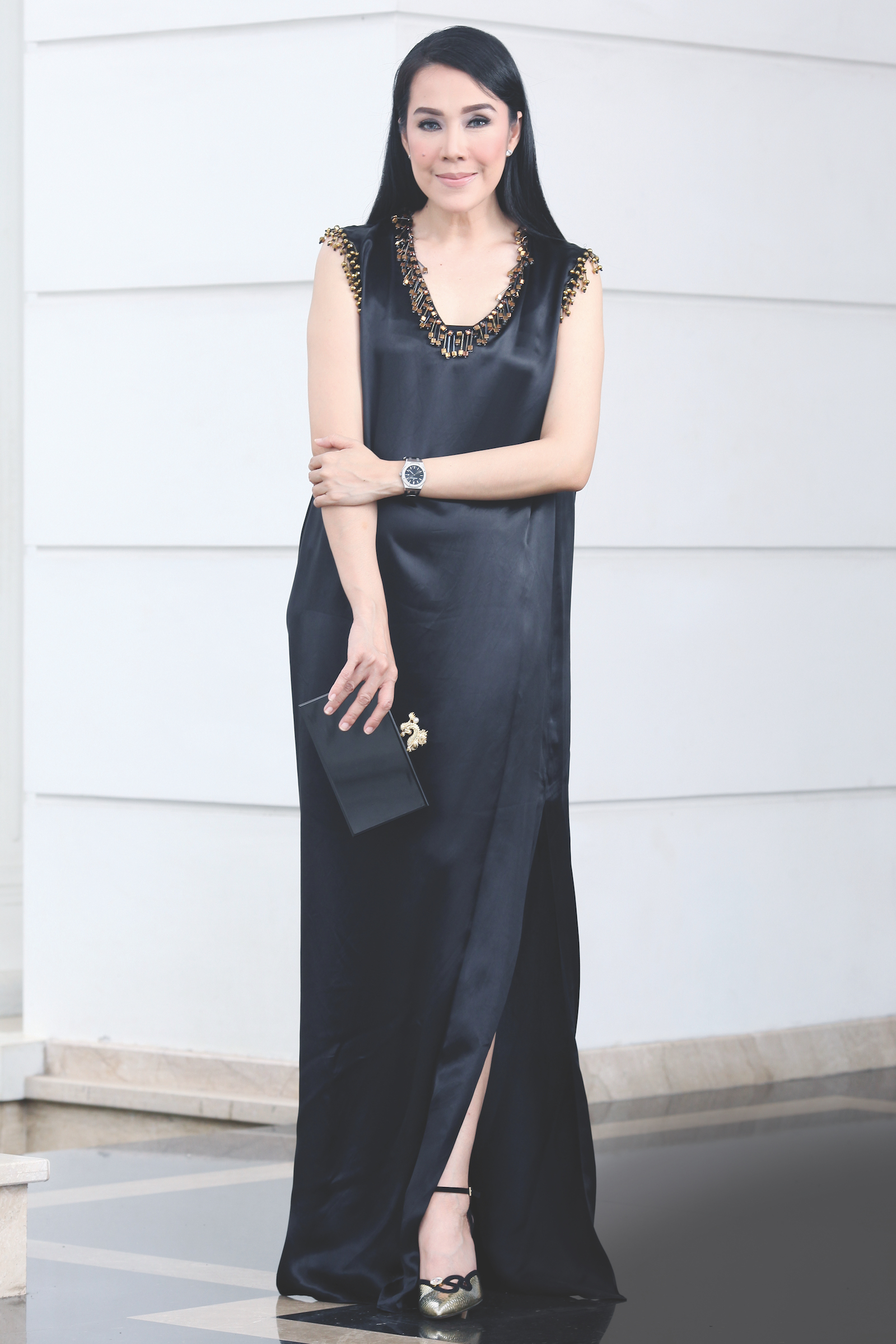 September Leading Ladies: Windy Hartanto, Angel Susinto And Indah ...