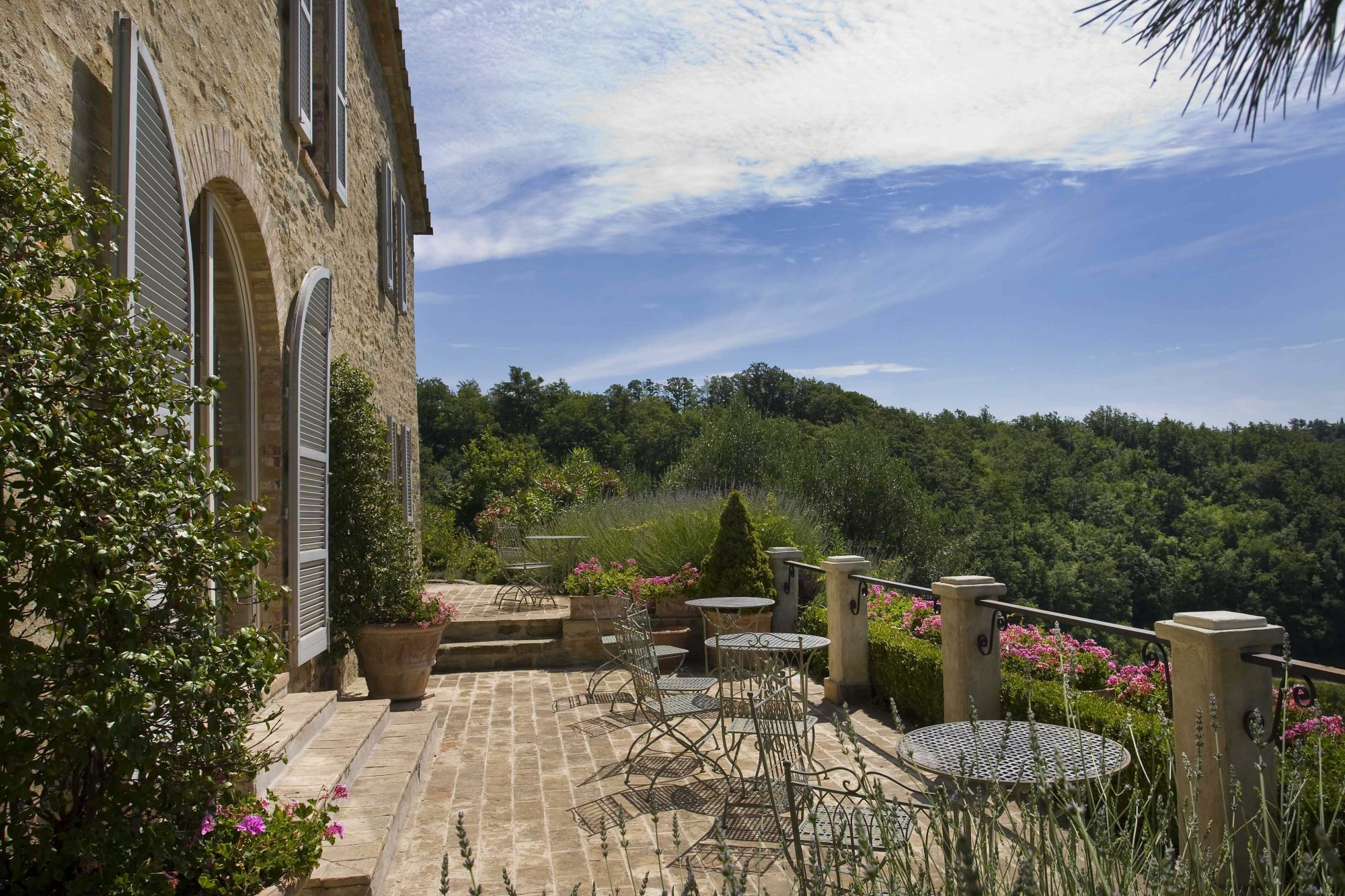 Co-Founder Of Stay One Degree Thomas Bennet Shares How He Get The Best ...