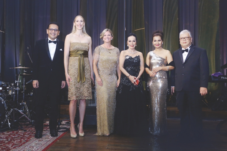 Exclusive Photos: Quintessentially Hosts Delightful Evening Soirée ...