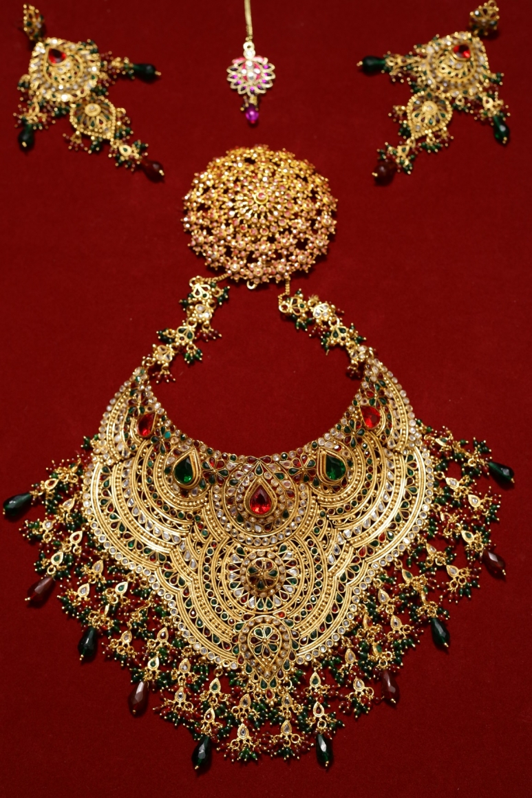 Exclusive Interview: Mien R. Uno And Her Latest Book ‘Perhiasanku ...