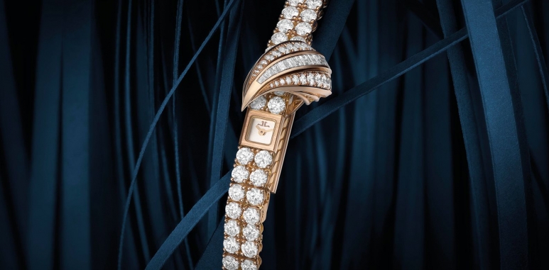 Be The Centre Of Attention With The Smallest Mechanical Watch From ...