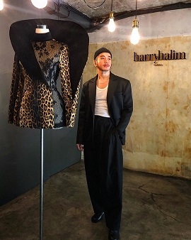 Harry Halim Desainer Indonesia Di Balik Rancangan Busana Cardi B Pada ...