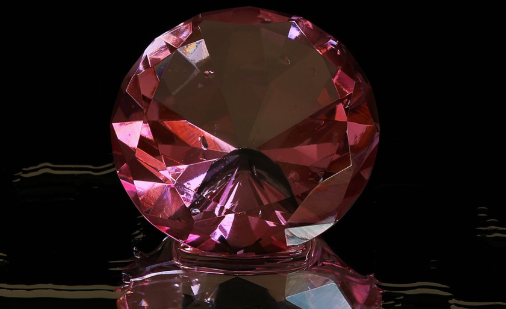 Inilah 5 Fakta Pink Diamonds Yang Perlu Kamu Tahu | Tatler Asia