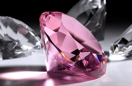 Inilah 5 Fakta Pink Diamonds Yang Perlu Kamu Tahu | Tatler Asia