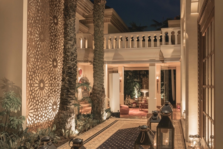 Exclusive Photo: Azza Dina's Exclusive Birthday Dinner At De Soematra ...