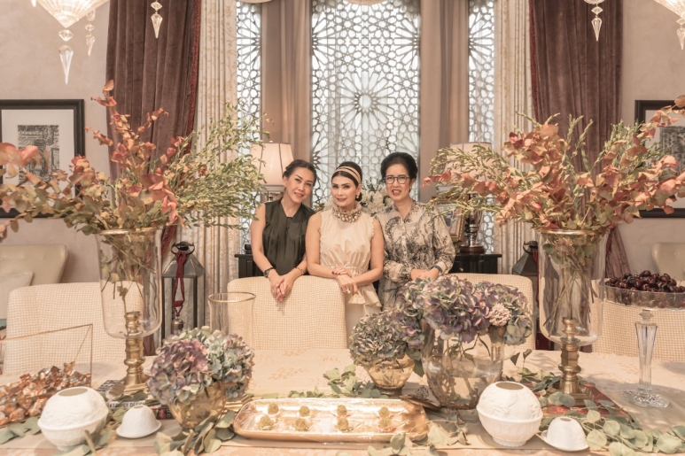 Exclusive Photo: Azza Dina's Exclusive Birthday Dinner At De Soematra ...