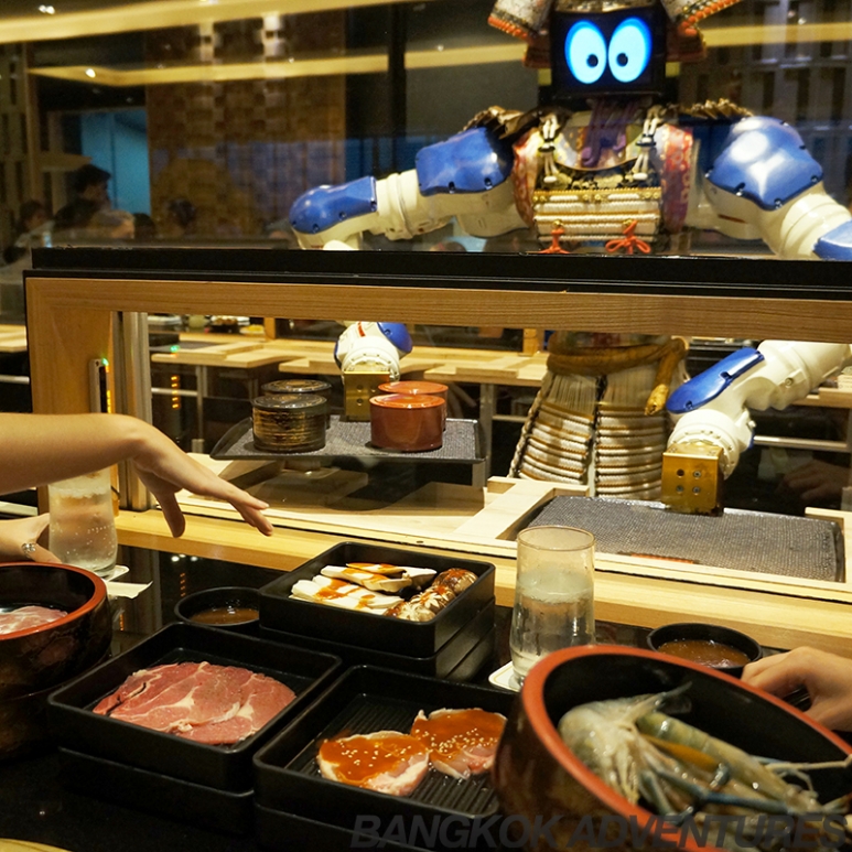 5 Restoran di Dunia yang Menggunakan Robot Sebagai Pelayan dan Juru ...
