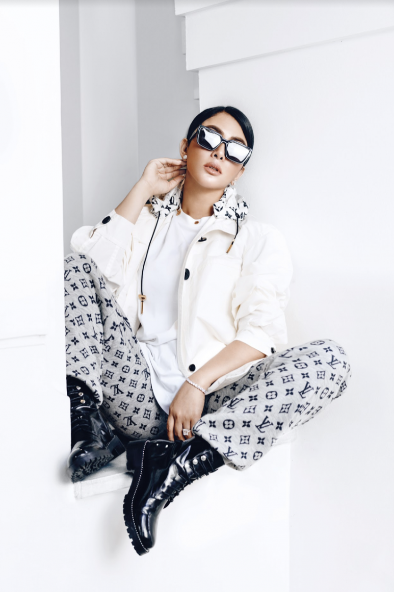 Jan 2021 Cover: Syahrini Opens up the Door Into Her Life in the Private ...